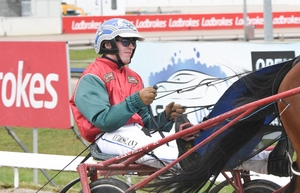 News Article - Australian Harness Racing