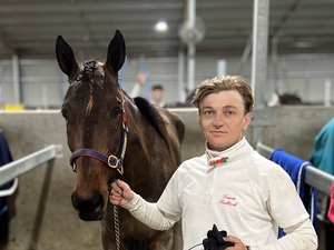 News Article - Australian Harness Racing