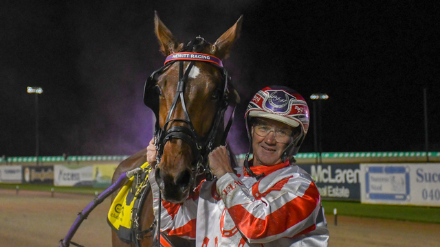 Redcliffe - Queensland - Australian Harness Racing